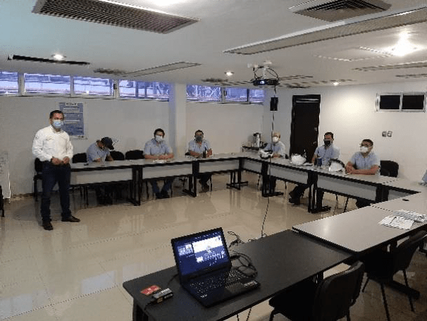 ¿Quiénes Somos? – SECAPI®